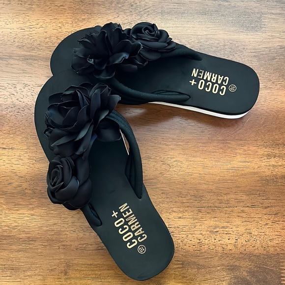 Coco + Carmen | Shoes | Chic Womens Flip Flop Sandals | Poshmark